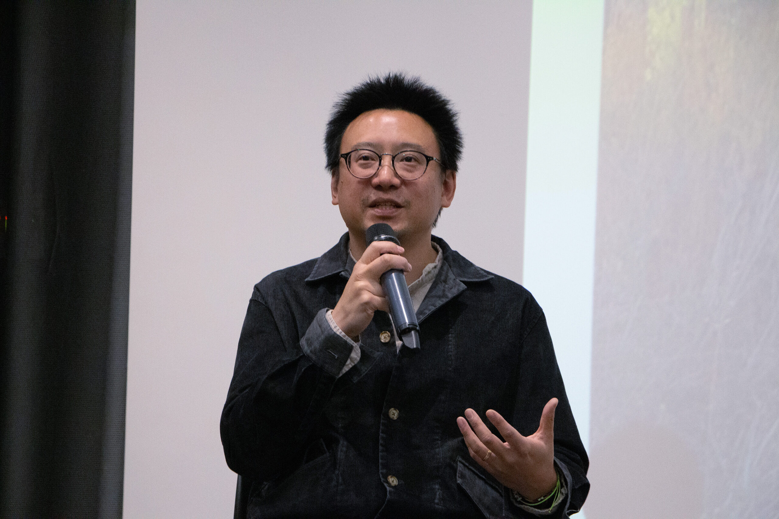 Bestselling author Hua Hsu talks about friendship, healing and AAPI ...