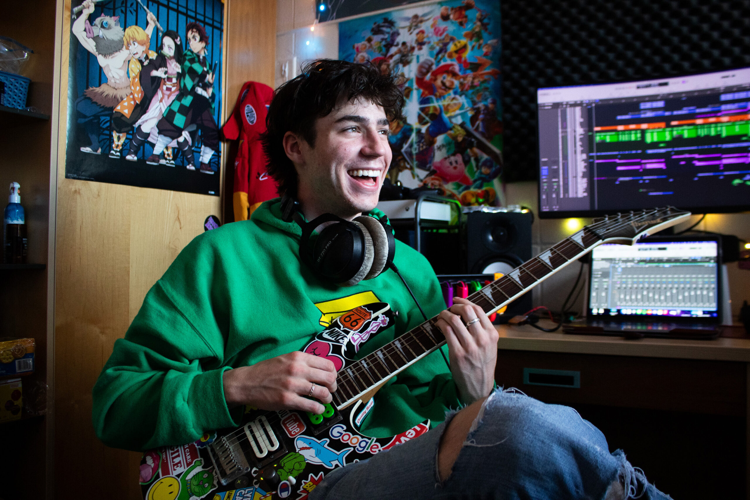 Sammy Curcuru is breaking into the music scene and is 'hungry' for more ...