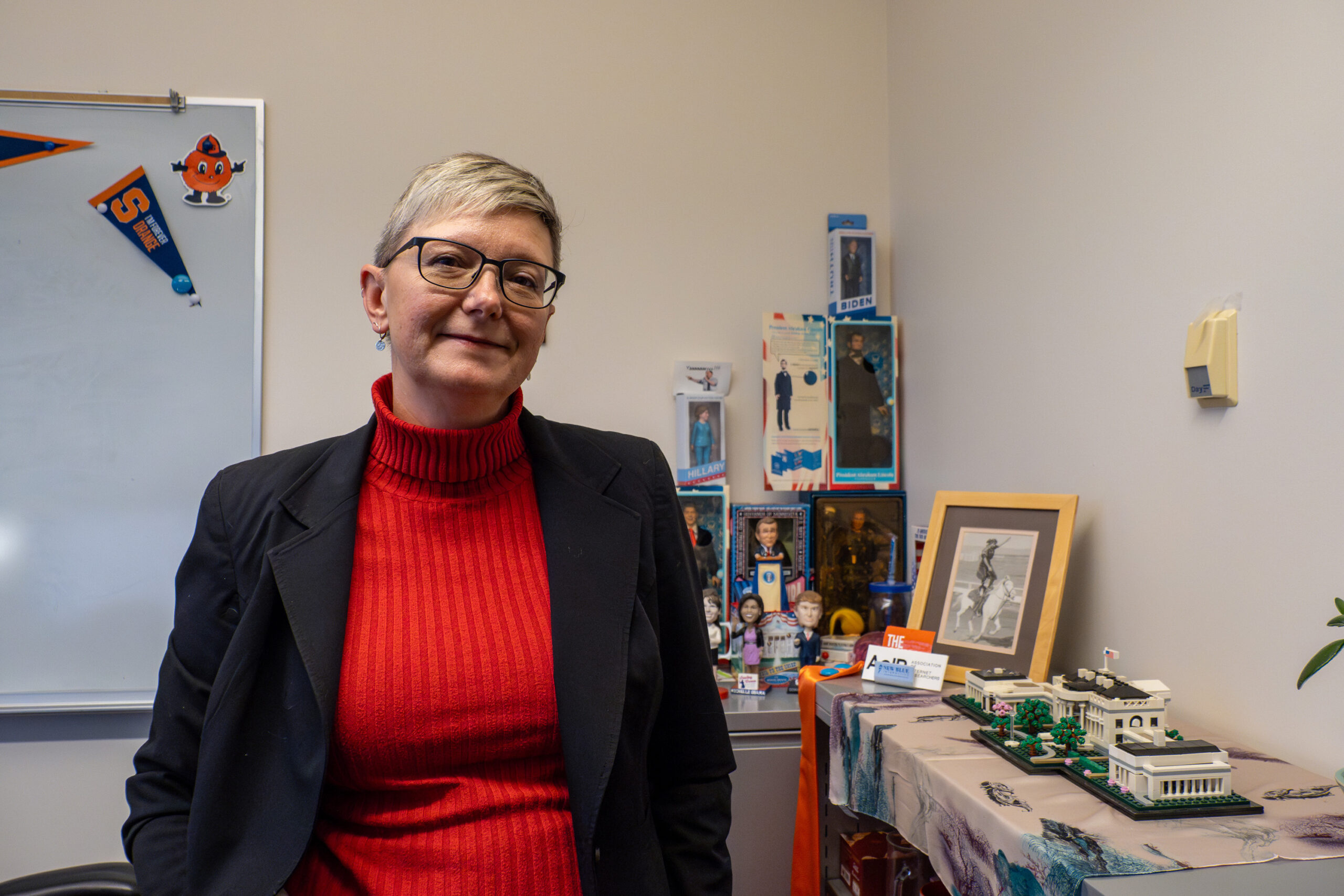 SU professor hosts class on AI, ethical image classification - The ...