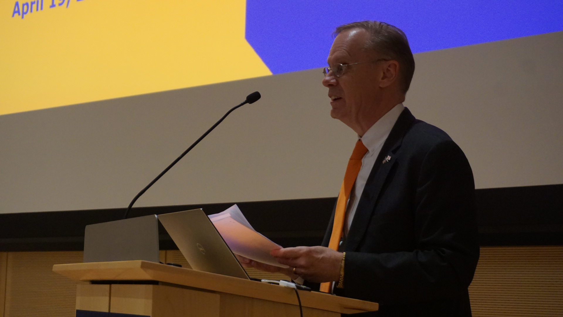 Syverud announces new name of 119 Euclid at USen meeting - The Daily Orange