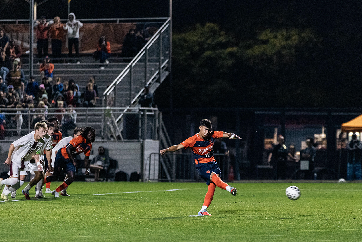 Carlos Zambrano’s 8-minute hat trick lifts Syracuse past Colgate